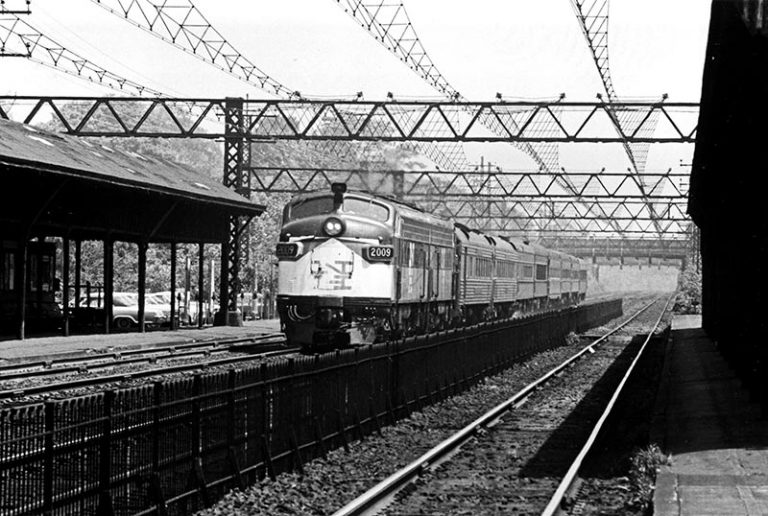 The FL9 Story: 40 Years Later - Railfan & Railroad Magazine