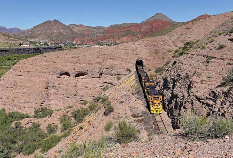 Arizona Eastern Railway - Railfan & Railroad Magazine