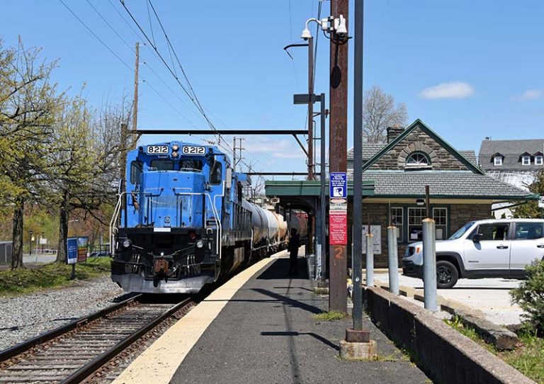 PNER - Railfan & Railroad Magazine