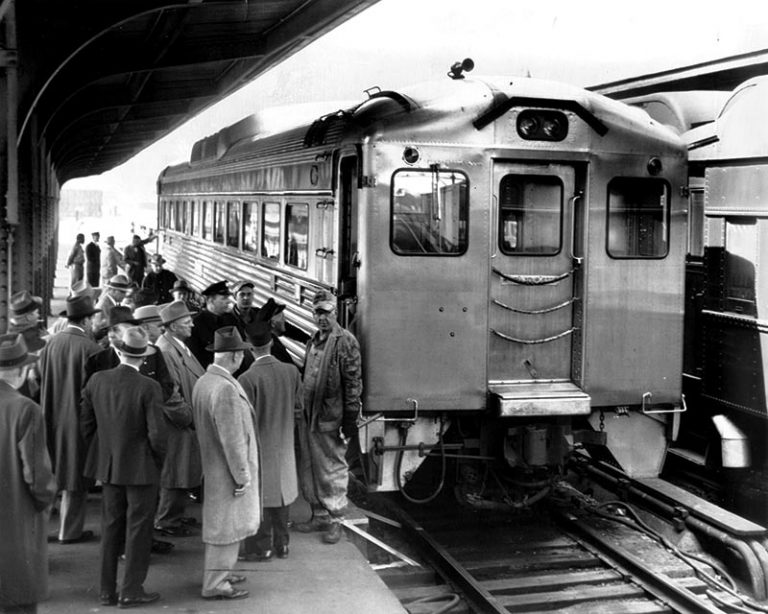 rfr-budd-rdc-02 - Railfan & Railroad Magazine