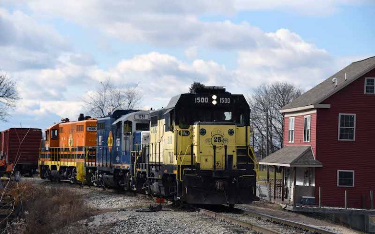 Last Rebuilt CF7 Still Earning Its Keep - Railfan & Railroad Magazine
