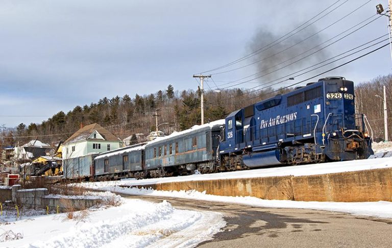 Pan Am's Big Hook - Railfan & Railroad Magazine