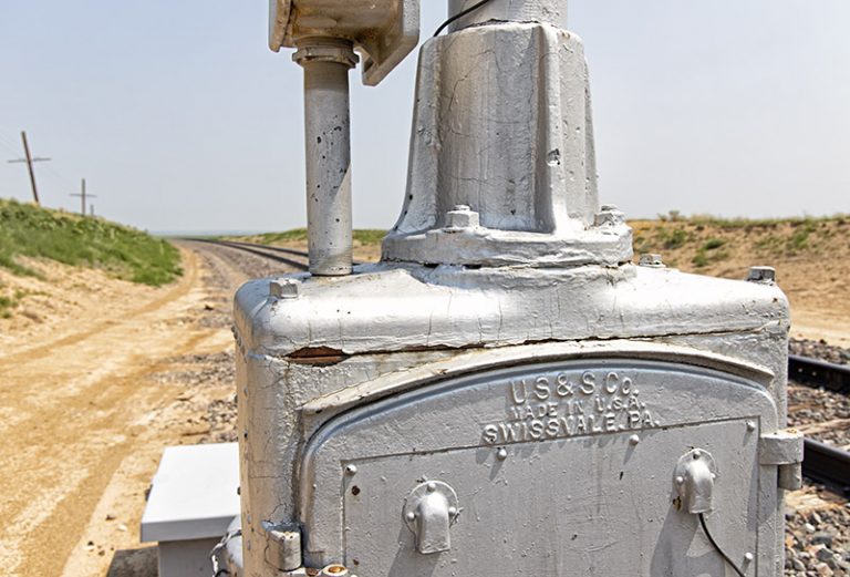 Santa Fe Semaphores Fall in New Mexico - Railfan & Railroad Magazine