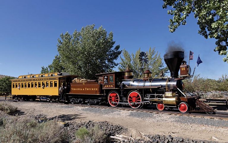 Great Western Steam Up - Railfan & Railroad Magazine