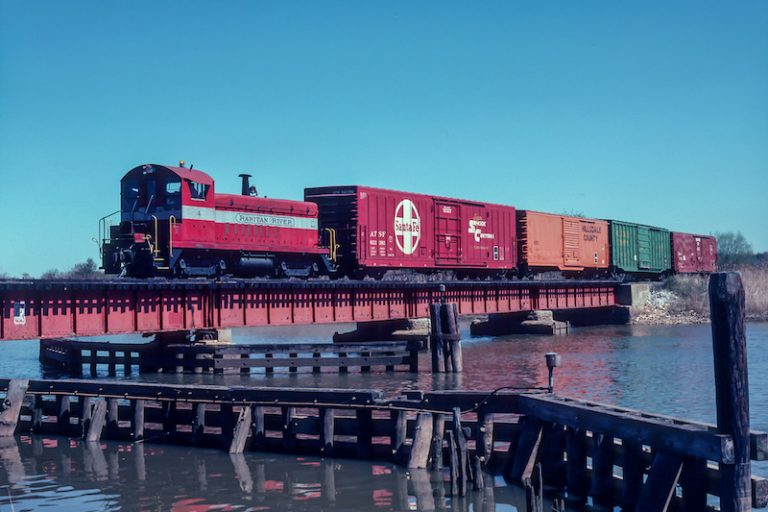 Photo Line: Final Days for the Raritan River - Railfan & Railroad Magazine