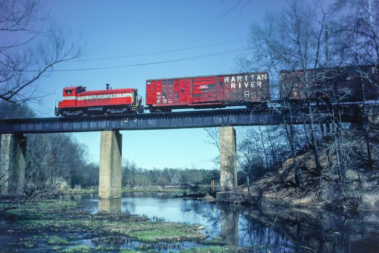Photo Line: Final Days for the Raritan River - Railfan & Railroad Magazine