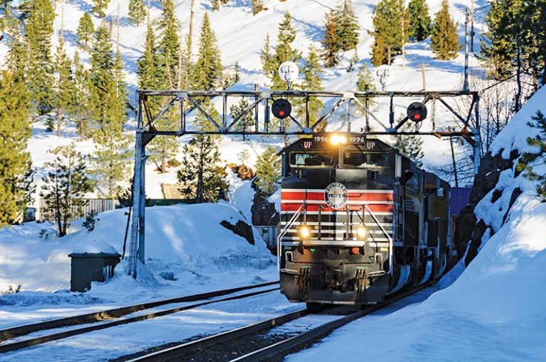 25 Years of Union Pacifc on Donner Pass - Railfan & Railroad Magazine