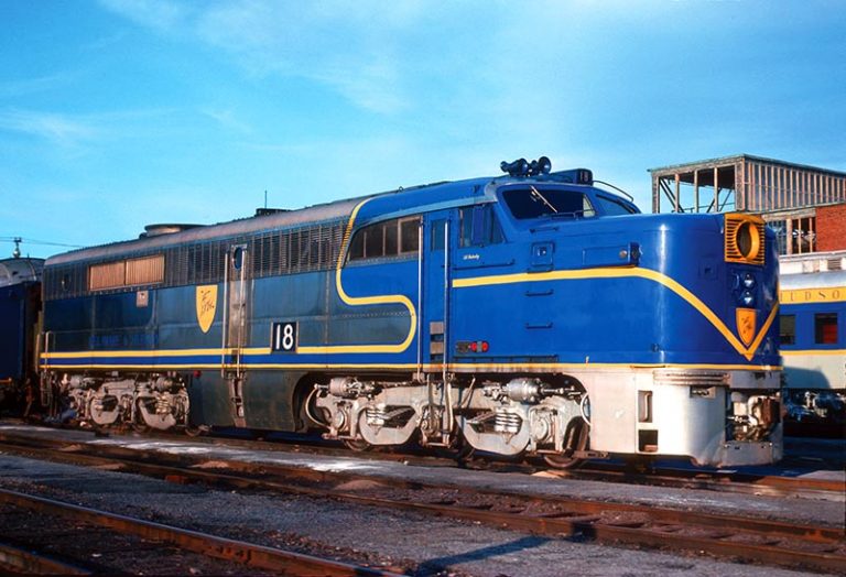 rfr-d&h-alco-pa-02 - Railfan & Railroad Magazine