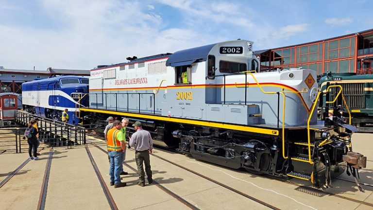 Emotional Homecoming for GVT's Alco PA in Scranton - Railfan & Railroad ...