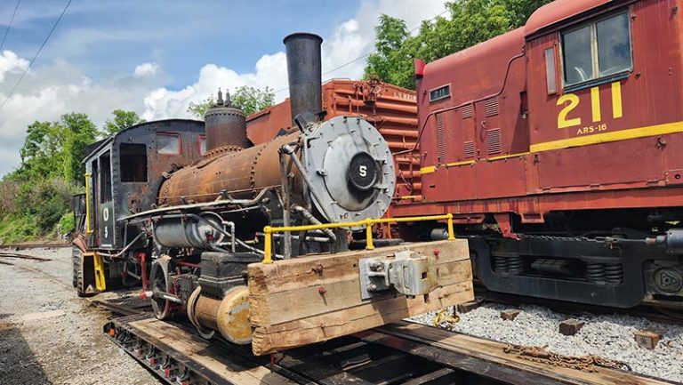 Rochester & Genesee Valley Acquires New York Central 0-4-0 Shop ...