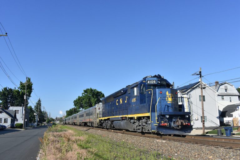 Photo Line: Pascack Valley Parade - Railfan & Railroad Magazine