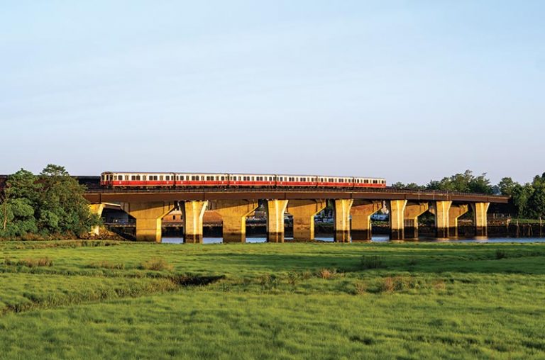 Boston MBTA Red Line - Railfan & Railroad Magazine